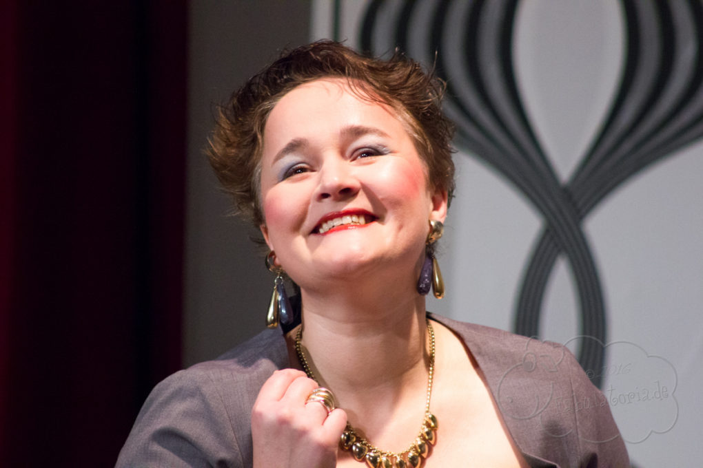 Das Koffertheater spielt: Wie wär's denn, Mrs. Markham? - Fabulatoria